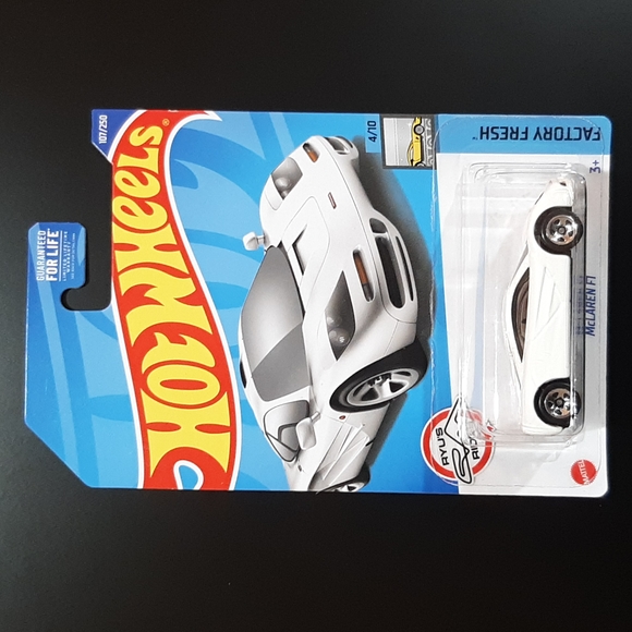 Mattel | Other | Mclaren F White Hot Wheels 222 Factory Fresh ...